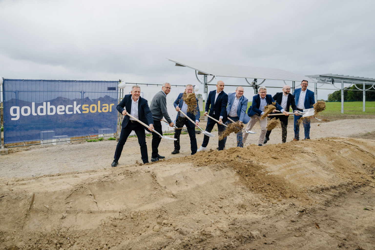 GOLDBECK SOLAR: Photovoltaic systems for commercial & industrial use